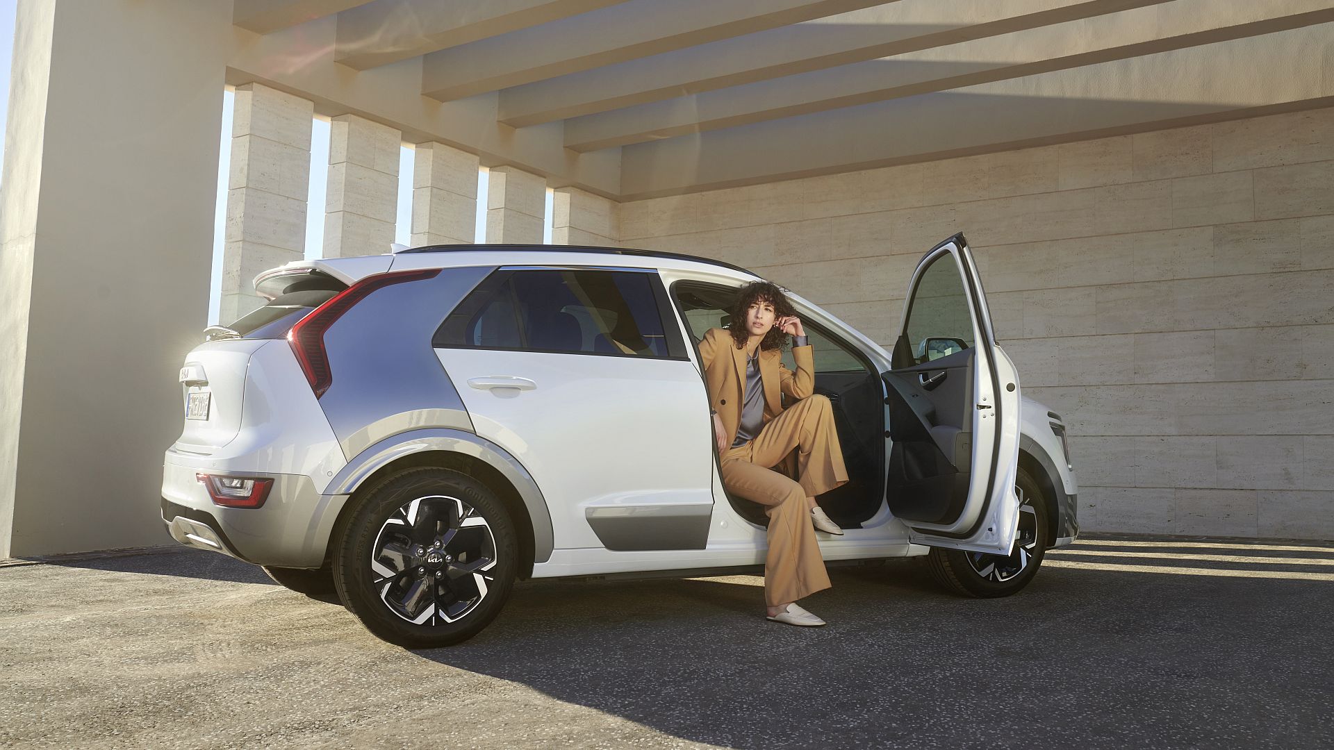 KIA AUTO AS / Modeliai | Nauji modeliai su 7 metų garantija / NIRO HEV